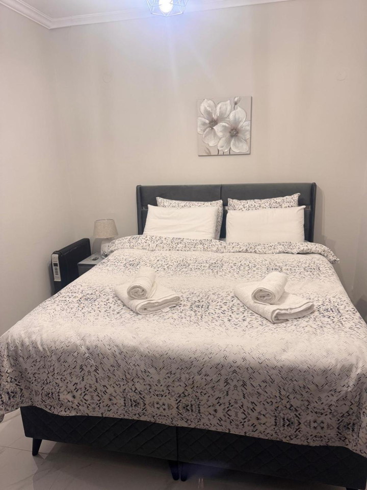 Comfortable Suites 2 - Grecia