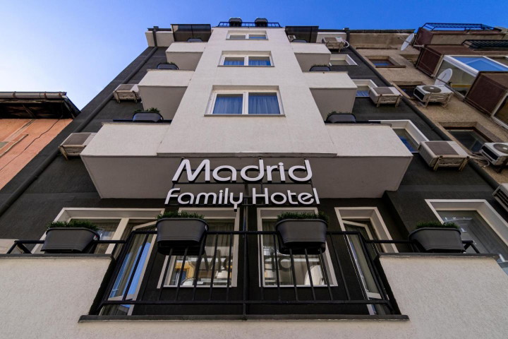 Family Hotel Madrid - Sofia