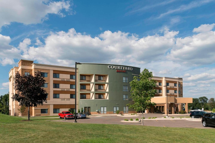 Courtyard By Marriott Battle Creek - Battle Creek