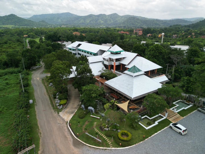 โรงแรมเขาใหญ่ฟ้าใส Khaoyai Fahsai Hotel - Thaiföld