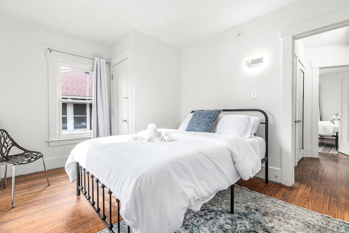 North End Treasure, Beautiful 2 Bedroom Apartment - 紹斯菲爾德