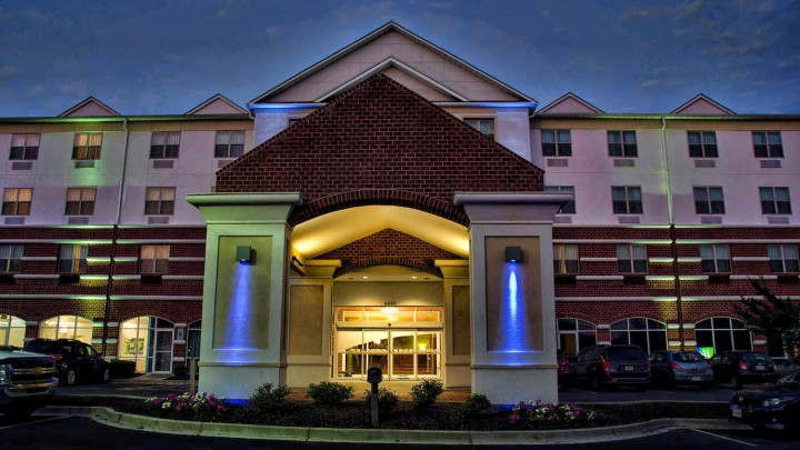 Holiday Inn Express La Plata By Ihg - Waldorf, MD