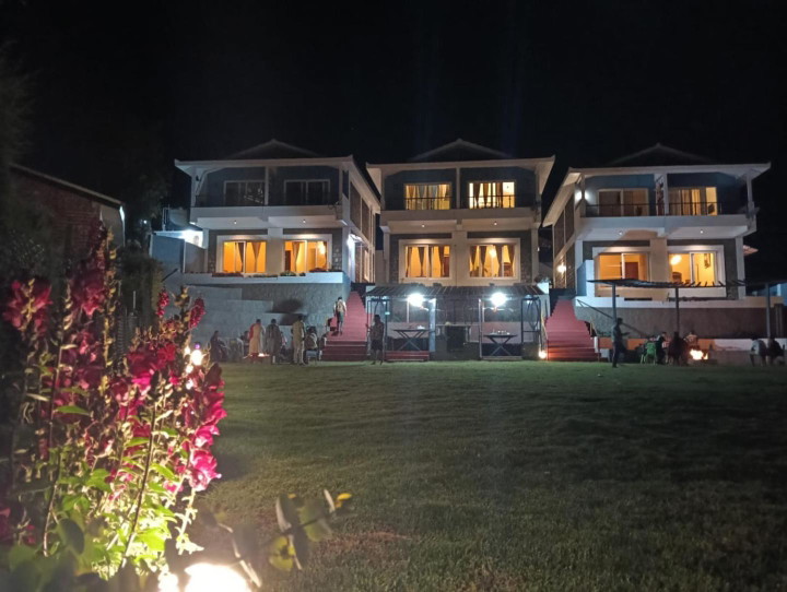 Longwood Resorts - クヌール