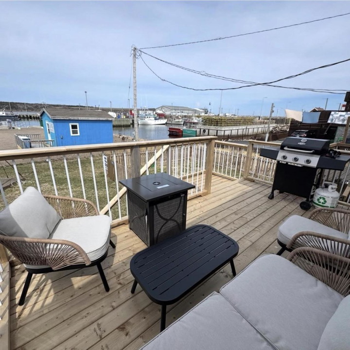 Residence Bourgeois - Waterfront Property In The Heart Of Cheticamp - Cape Breton Island