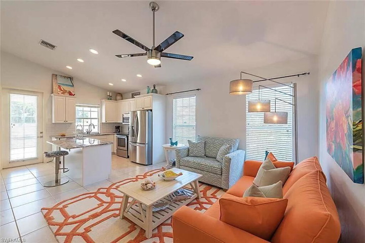 Discreet Retreat, Modern Home With Private Backyard - Bonita Springs, FL