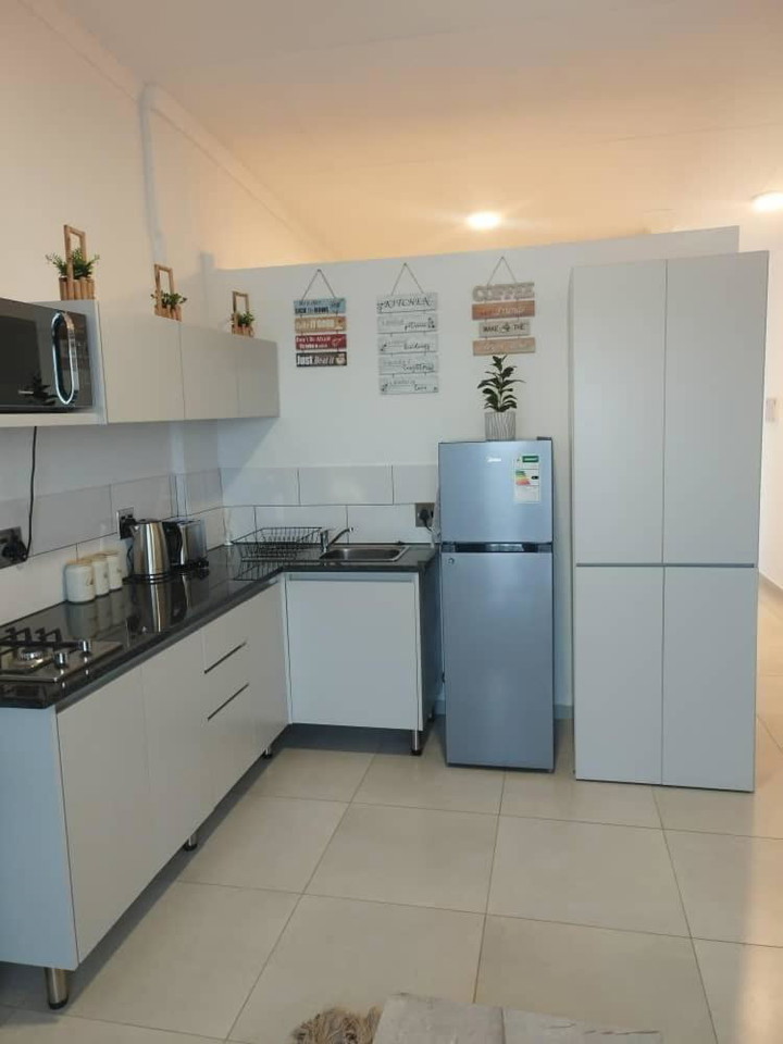 The Base - Casa Belle 204 - Randburg