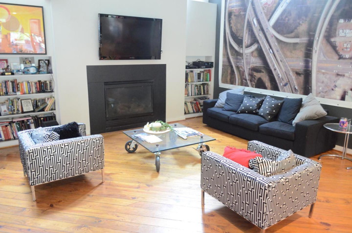 Modern B & B - Houston, TX