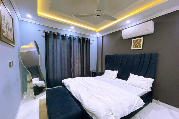 Bahria 777 Luxury Apartment - Lahore