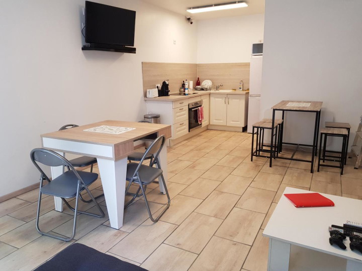 Lourdes Guest House - Adé
