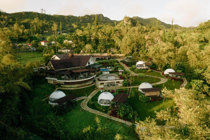 150 Peakway Mountain Resort - Badian