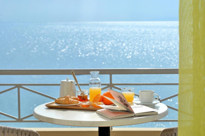 Pharos Rooms - Greece
