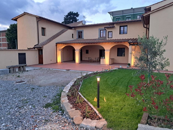 Casa Mengoni - Piccolo Appartamento In Casale Con Parcheggio Privato - Scandicci