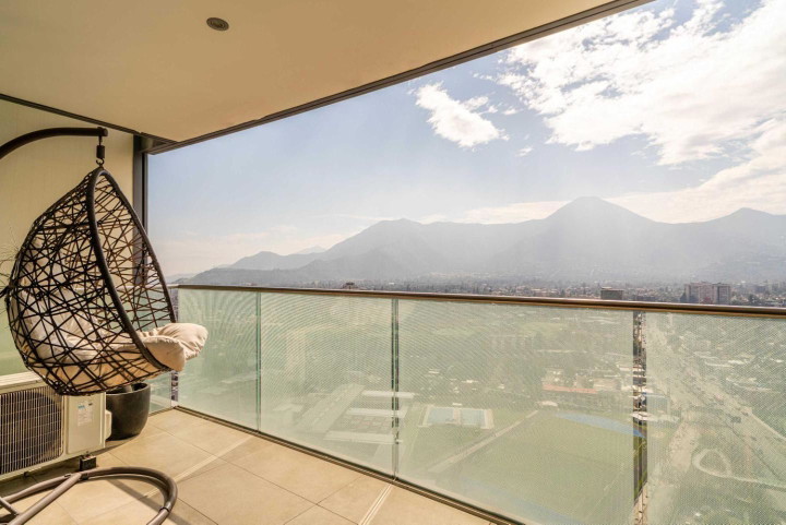 Hom I Lujoso Y Comodo Depto 1d1b En Las Condes - Santiago (Chile)