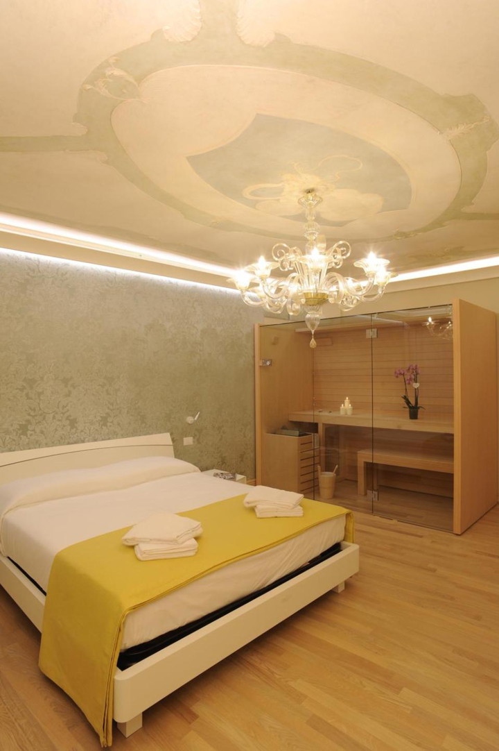 Ca' Xxii Marzo Boutique - Venice