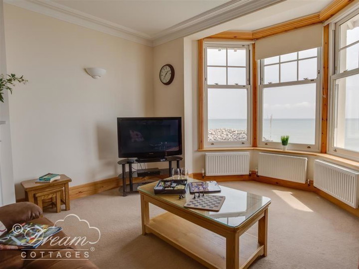 Beach View Apartment 3 - Dorchester