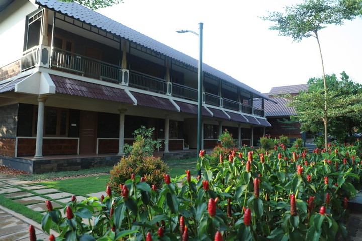 Green Planet Resort - Karnataka