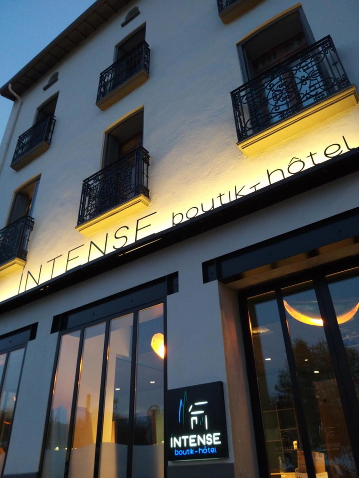 Intense Boutik-hôtel - Collioure