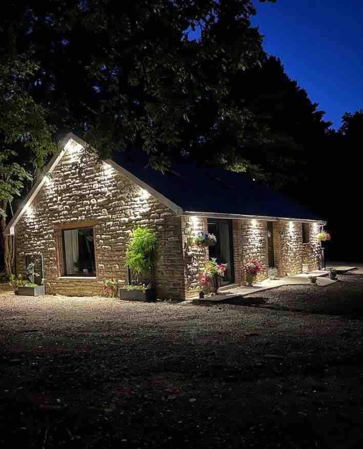 Lodge With Log Burner Contractors Business Private Parking Free Wi-fi Near M4 - Bridgend