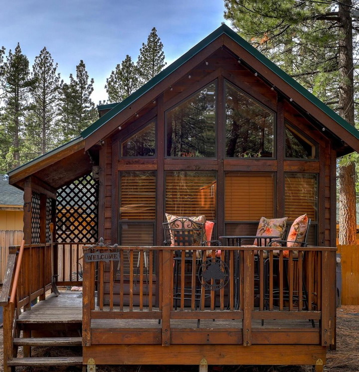 Near Ski, Beaches, Pet Friendly, Full Kitchen - South Lake Tahoe, CA
