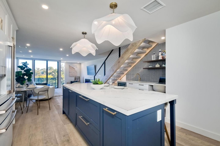 Oceanfront, Luxury Remodel, Pool, Walk To Dining - Encinitas, CA
