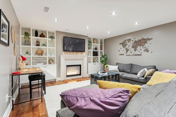 Private Streetsville Guesthouse With Hot Tub - Mississauga