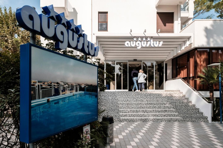Augustus Hotel Riccione - Gradara