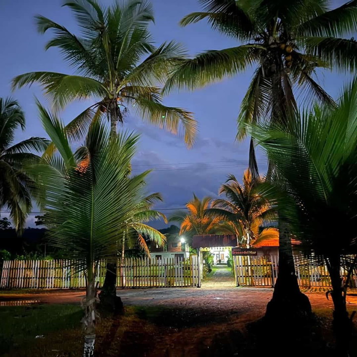 Cabañas Iracas Del Mar - Nuquí