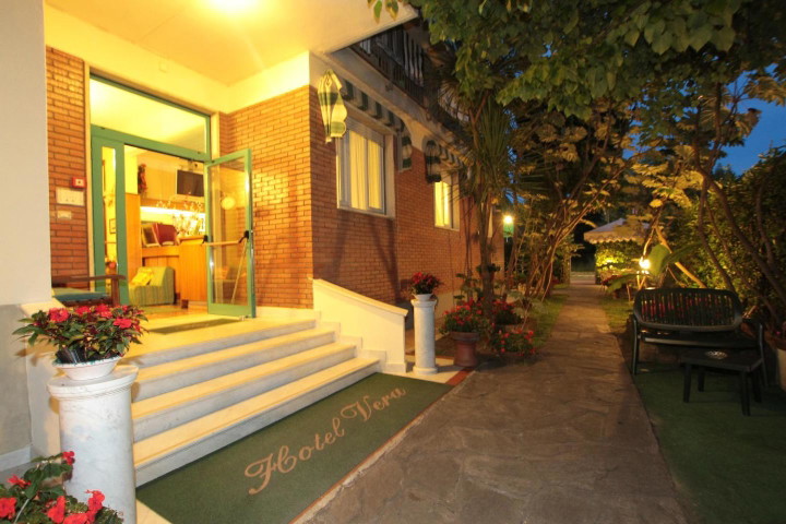 Hotel Vera - Toscana