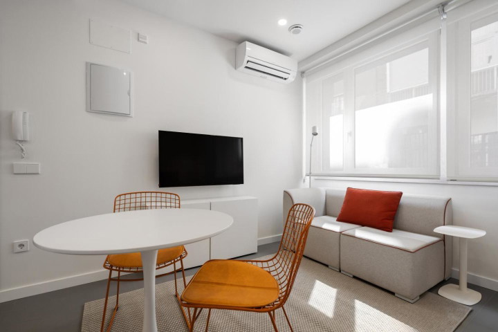 Confort Y Ubicación En Madrid - Santero Suites - Chamartín