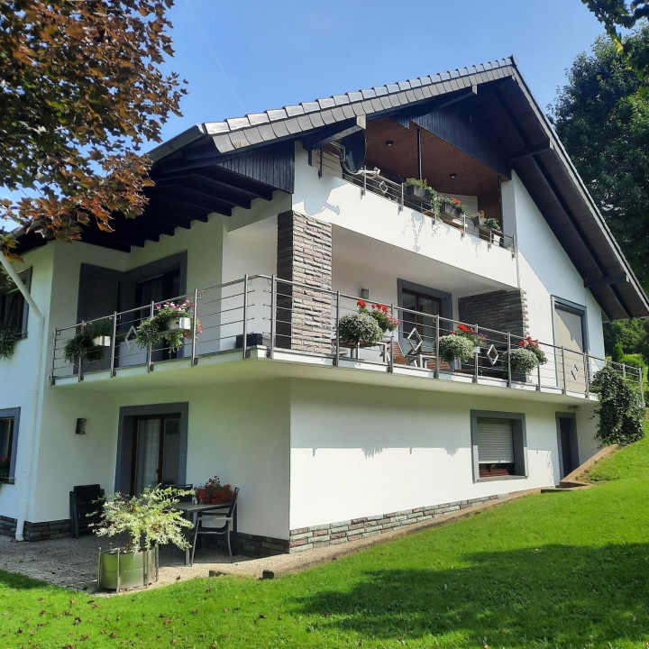 Ferienwohnung Iris Schumacher - Montjoie