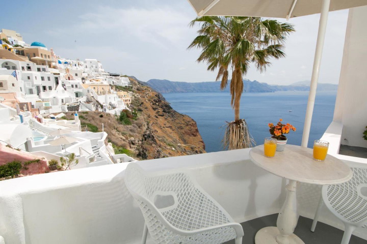 Vogue Suites - Oya