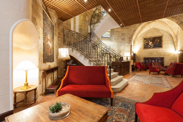 Hôtel Des Augustins - Bouc-Bel-Air