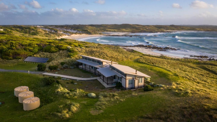 Turnstone Beach House - King Island
