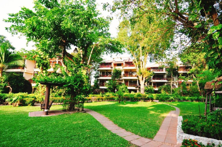 Birds And Bees Resort - Jomtien