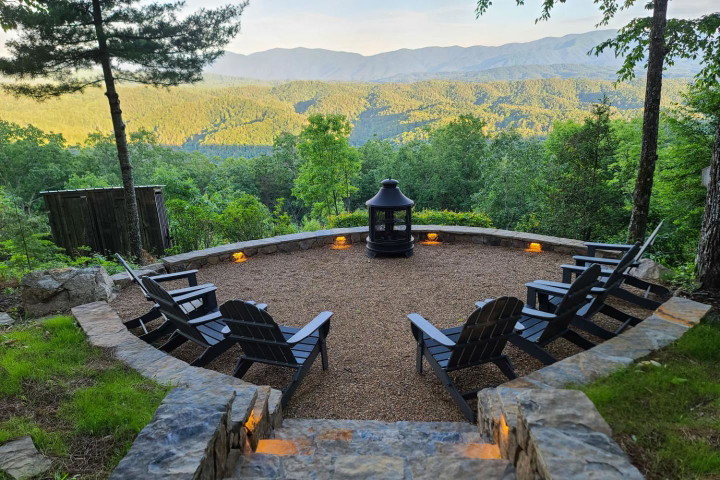 Tallassee Family Home W/ Stunning Smoky Mtn Views - Maryville, TN