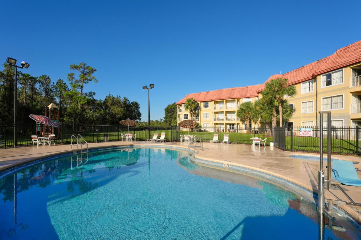 Parc Corniche Condominium Suites - Kissimmee, FL