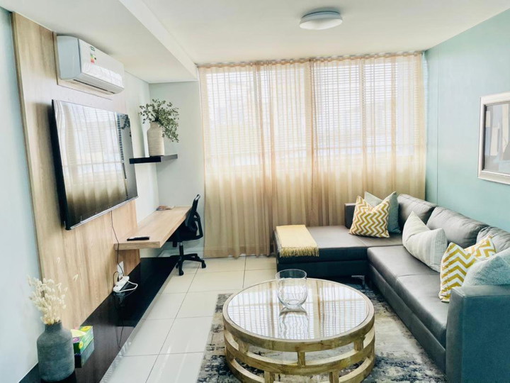 Stylish Comfortable 2 Bedroom Apartment In The Heart Of Windhoek - Windhoek