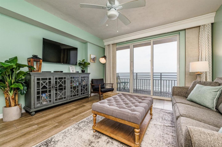 Unit 1207 Ocean Walk - 1 Bedroom Ocean Front - Ormond Beach, FL