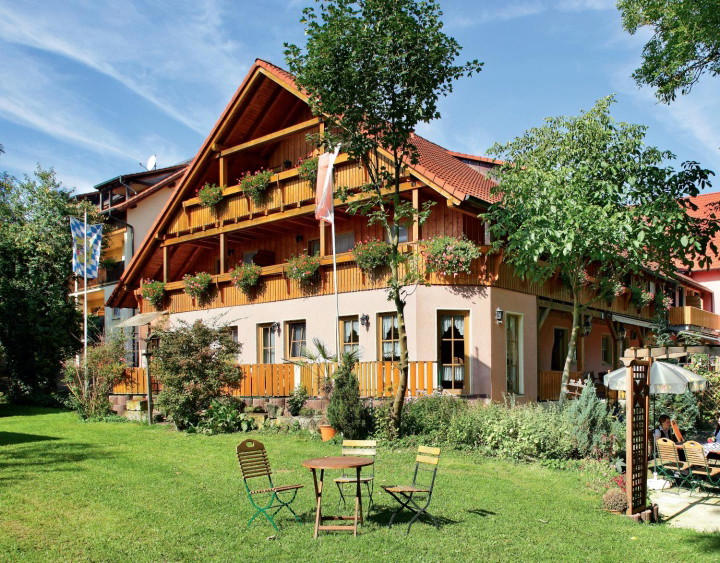 Land- Und Aktivhotel Altmühlaue - Coburg