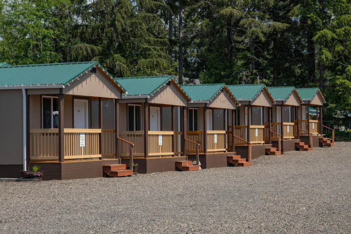 Far West Cabin-tiny Homes Rental - State of Washington