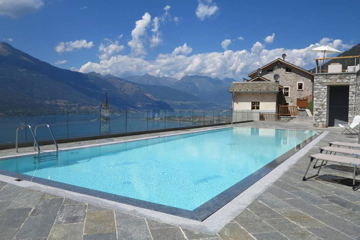 Spectacular Views And Modern Living On Lake Como - Bellano