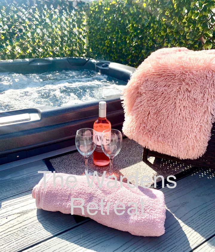 The Wardens Retreat - Tattershall Lakes Country Park - Woodhall Spa