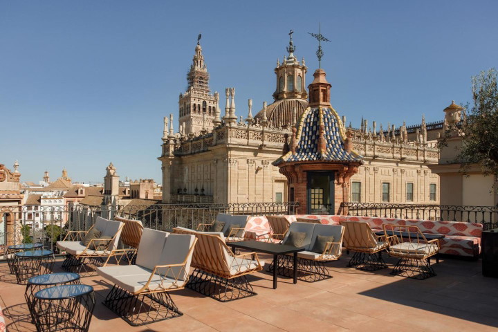 Serras Sevilla - Camas