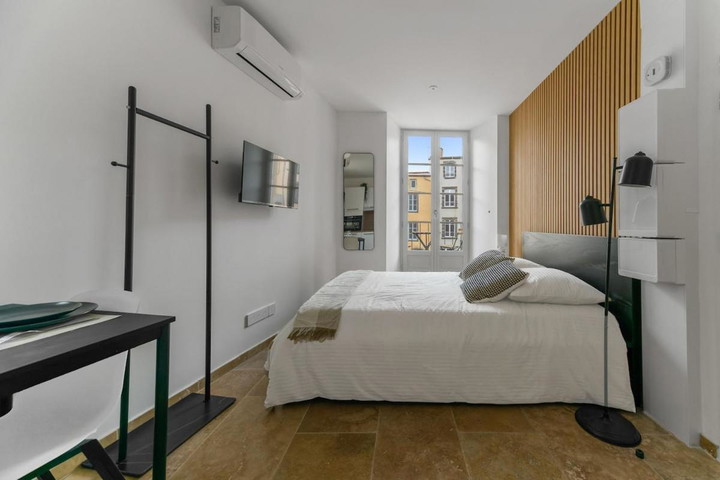 Résidence Saint Pierre - Appartements Design Avec Parking Privatif - Lac d'Aydat