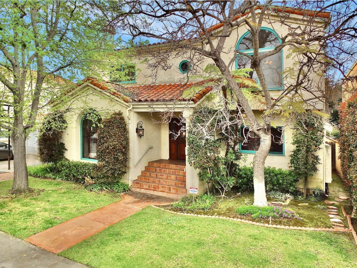 Belmont Heights Retreat - Stunning Gardens - Cerritos, CA