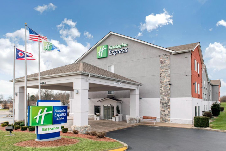 Holiday Inn Express & Suites Harrison By Ihg - Harrison, OH