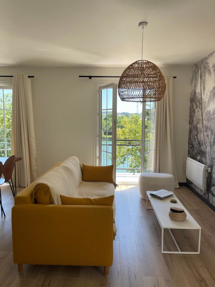 Ambiance Seine, Appartement Lumineux En Bordure De Seine - Chouette - Fontainebleau