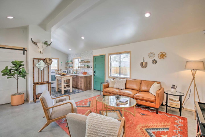 Modern Joshua Tree Bungalow With Fire Pit & Bbq! - Joshua Tree National Park, California