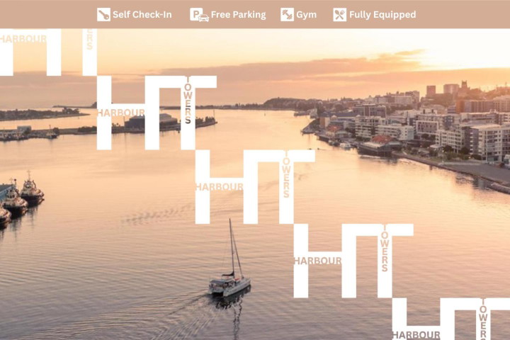 Harbour Towers Apartments, Free Parking & Tram Access - Hello Newcastle Accommodations - Newcastle, Australia