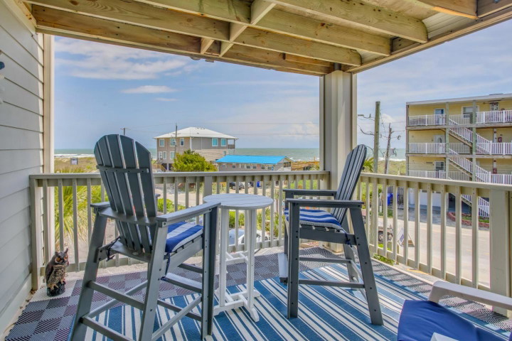 Ocean-view Balcony: Carolina Beach Condo! - Carolina Beach, NC